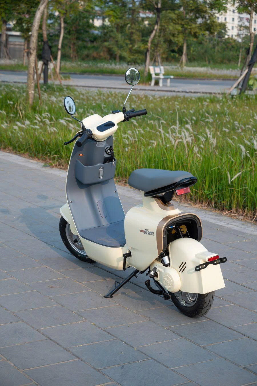 Thứ khiến xe máy điện hao pin nhất không nằm ở hệ thống đèn như nhiều ...