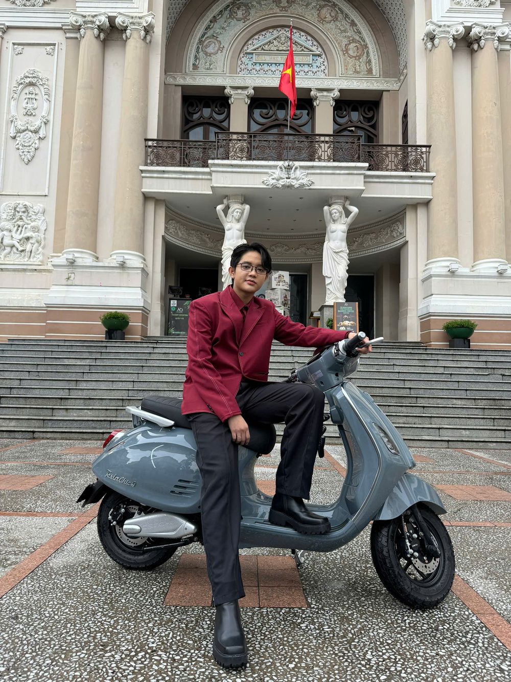 Xe Máy Điện Dibao Tesla Chic 2024 Đèn Vuông Thế Hệ Mới