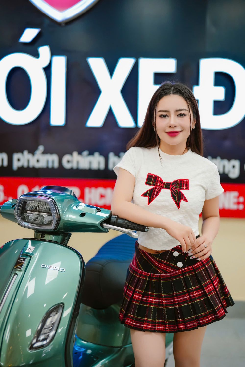 Xe Máy Điện Dibao Tesla Chic 2024 Đèn Vuông Thế Hệ Mới